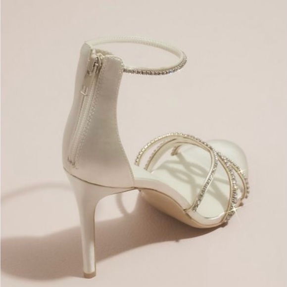 Galina Signature | Shoes | New Galina Signature Tassi Ivory Wedding ...